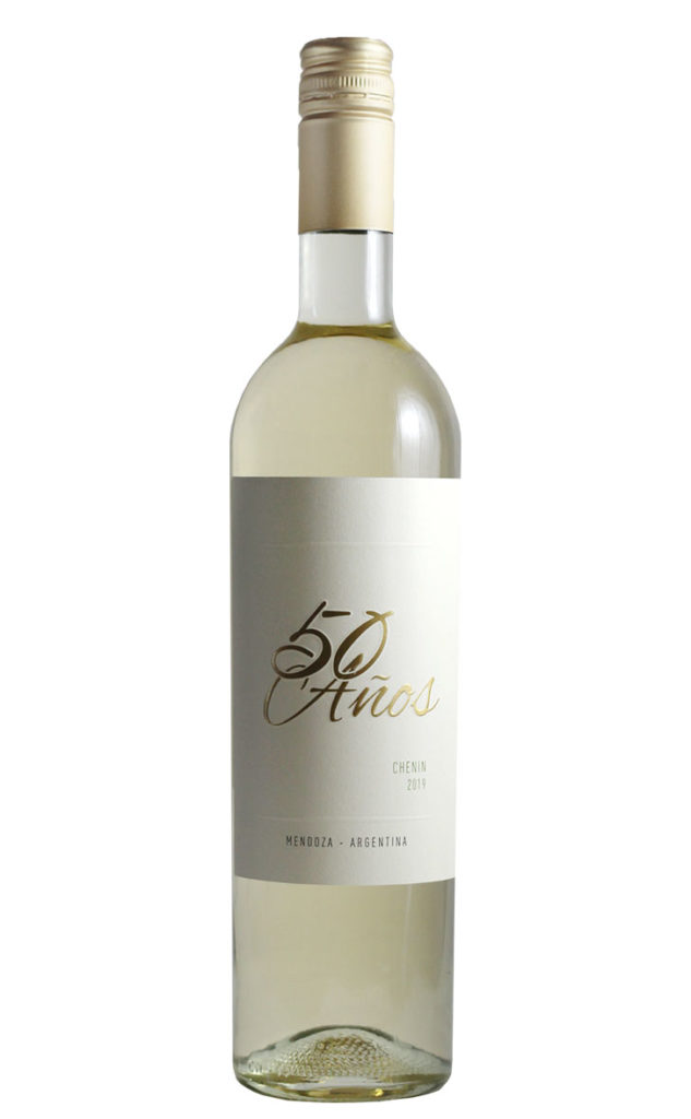 Vino Varietal 50 Años Bonarda Roble 2017 • Bodega La Regional